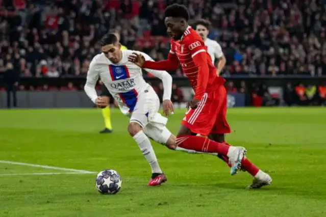 Hakimi vs Alphonso Davies : Qui te ressemble le plus